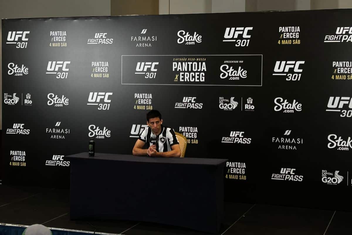 Steve Erceg comenta sobre camisa na encarada do UFC 301: 'Não é um ...